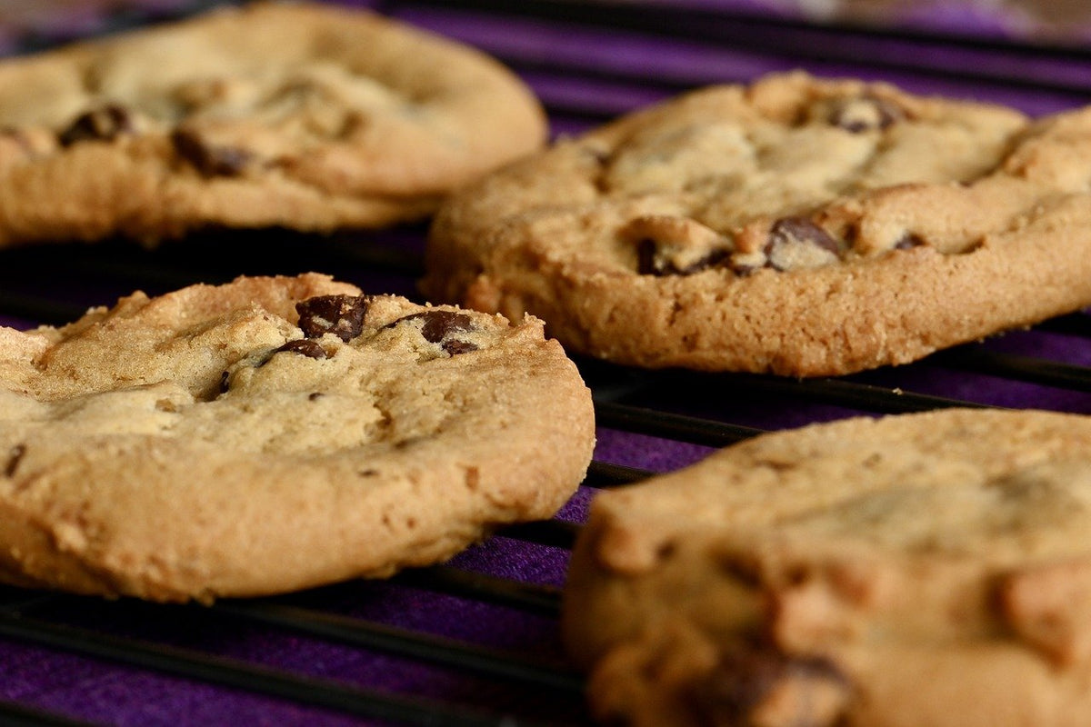 Fix Crumbly Chocolate Chip Cashew Cookies – KARMA NUTS